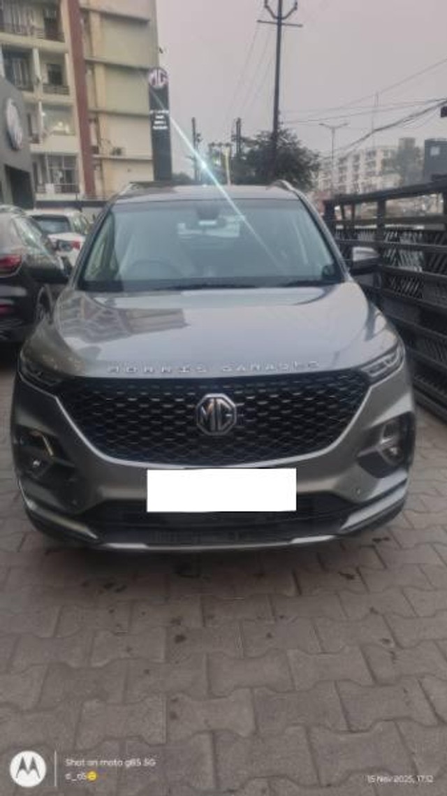 Used 2022 MG Hector Plus Diesel Manual in Faizabad at ₹18 Lakh - CarDekho