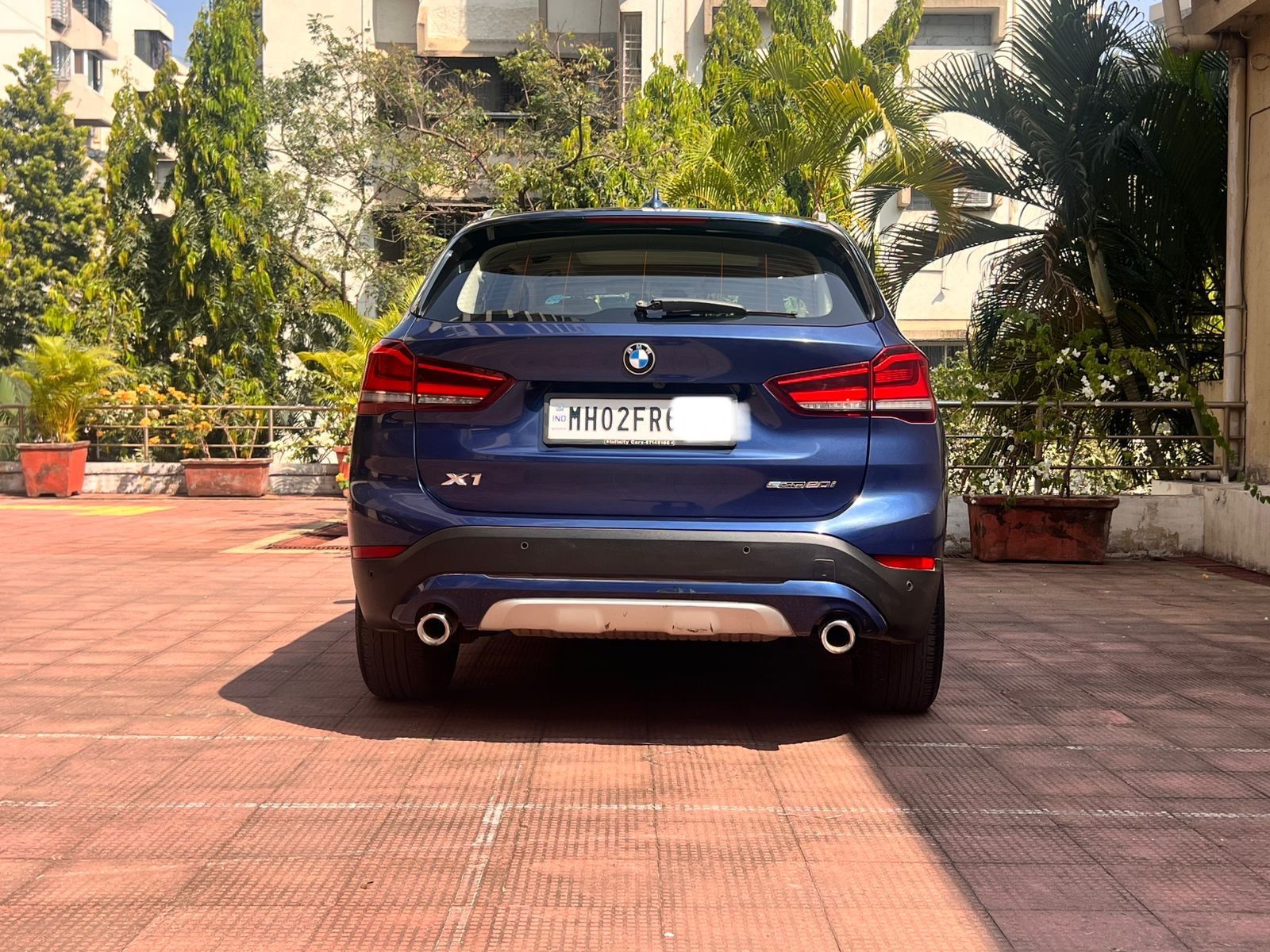 Buy Used BMW X1 sDrive20i xLine of 2022 model @ 32,50,000 INR in Mumbai - 4934224 - ZigWheels.com