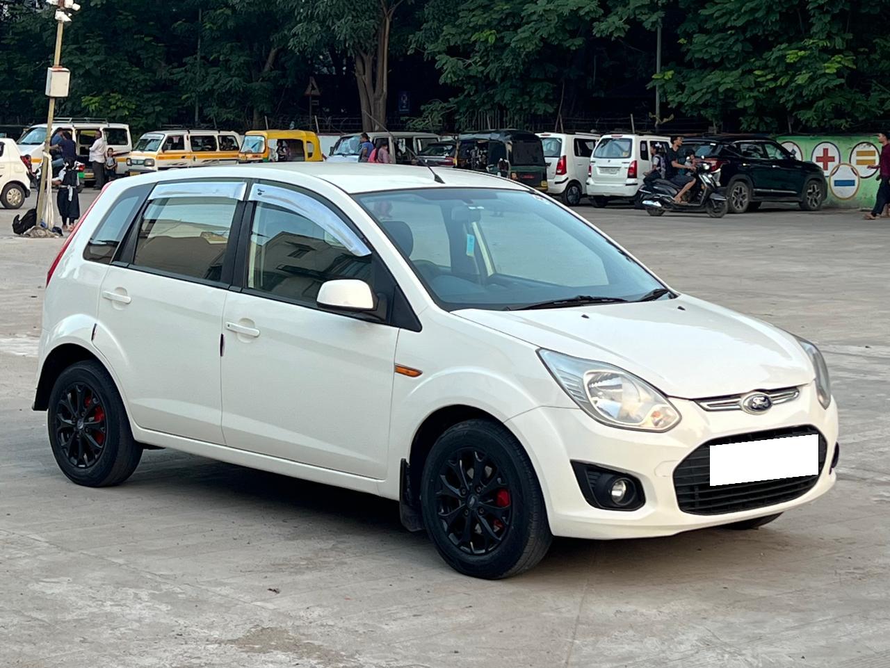 Used 2013 Ford Figo 1399 cc Diesel Manual Car in Surat at ₹2.20 Lakh ...
