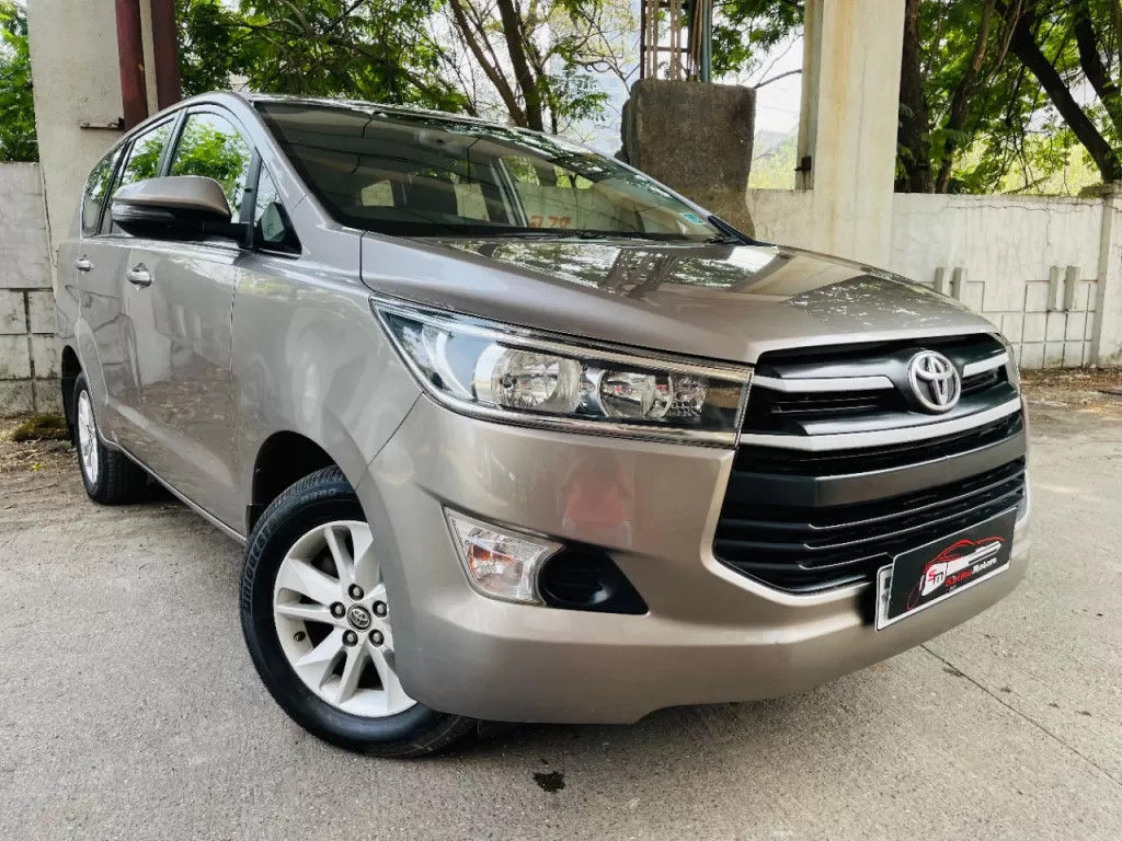 Used 2017 Toyota Innova Crysta 2755 cc Diesel Automatic Car in Mumbai ...