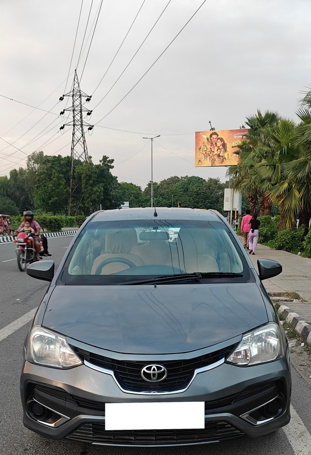 Used 2018 Toyota Etios Liva 1197 cc Petrol Manual Car in New Delhi at ...