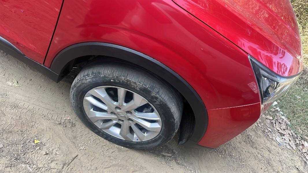 Buy Used Mahindra XUV300 W8 BSIV of 2019 model @ 5,75,000 INR in Solan ...