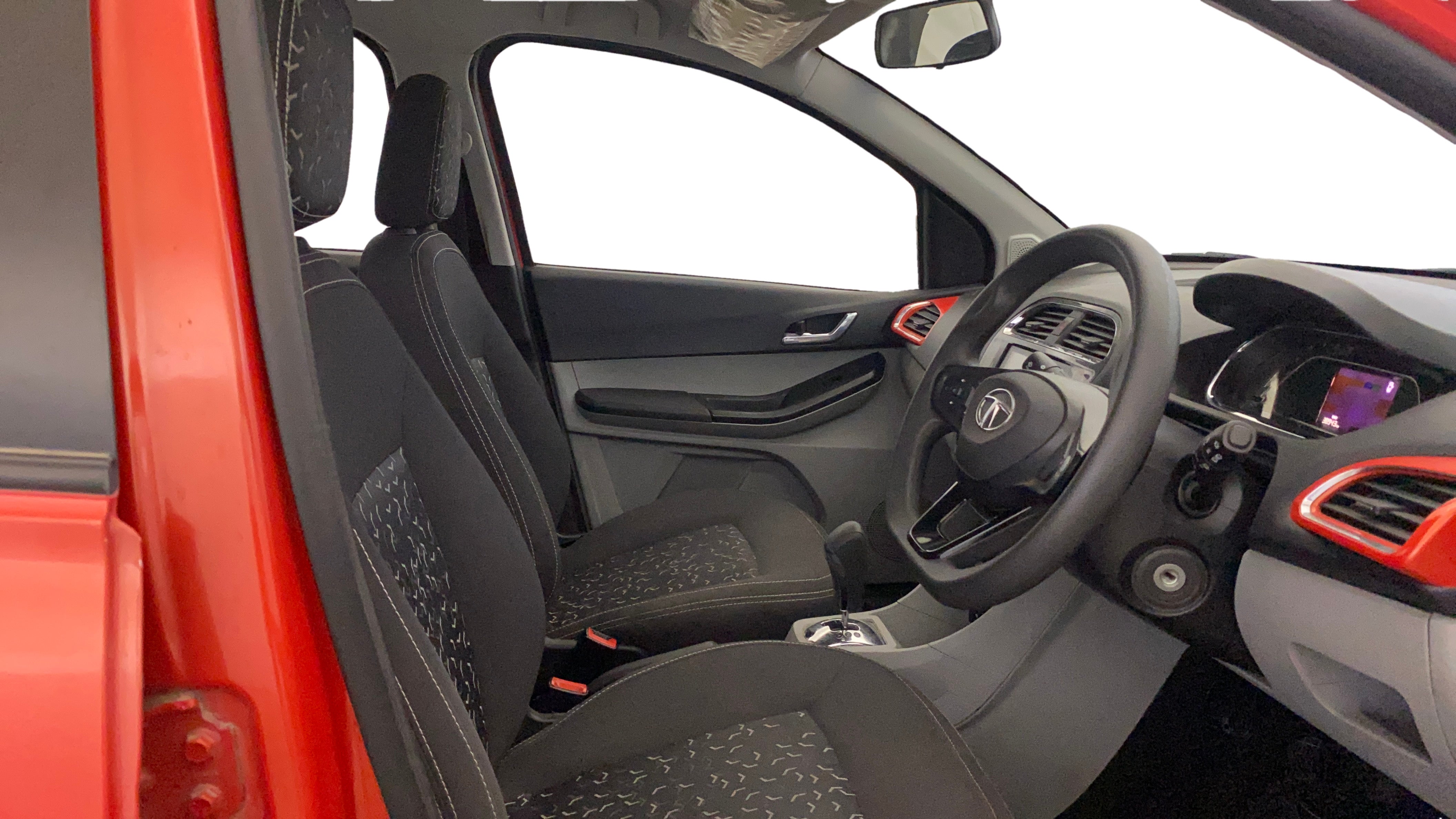 Buy Used Tata Tiago XZA Plus AMT BSVI of 2021 model @ 4,68,958 INR in Delhi - 4942722 ...