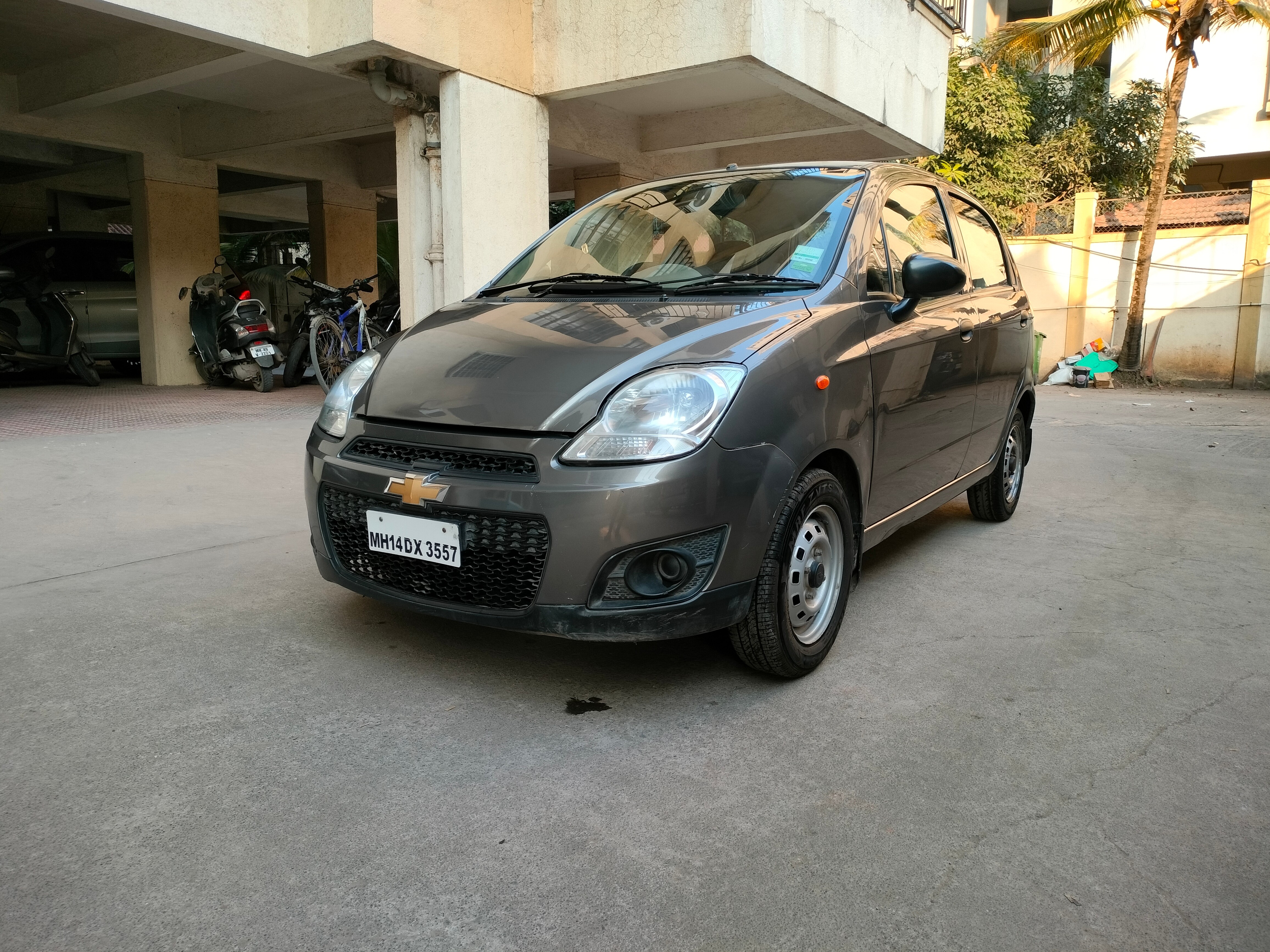 Buy Used Chevrolet Spark 1.0 LS of 2013 model @ 1,65,000 INR in Pune - 4943005 - ZigWheels.com