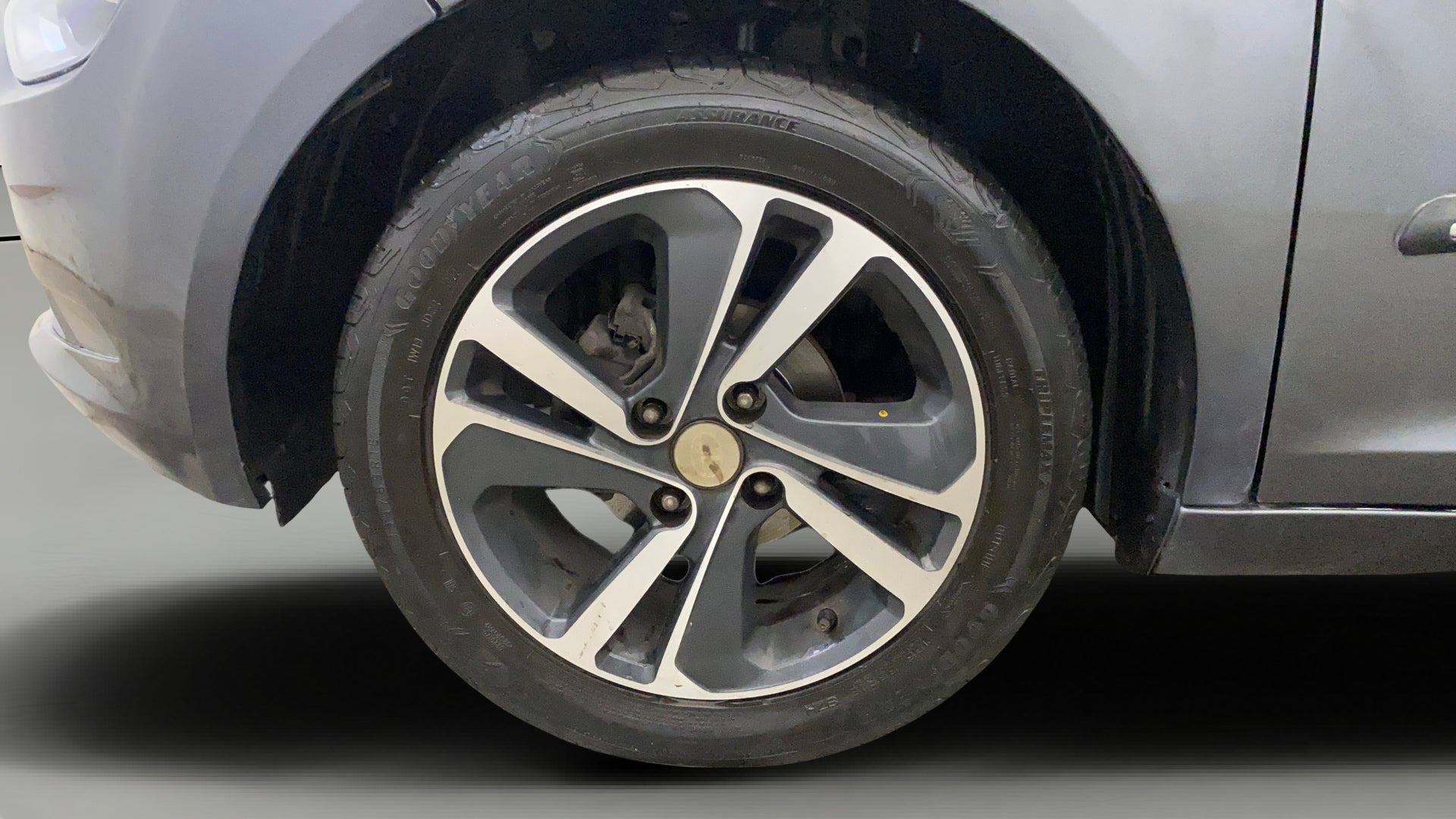 Buy Used Tata Altroz XZ Diesel BSVI of 2022 model @ 5,45,312 INR in Noida - 4947891 - ZigWheels.com