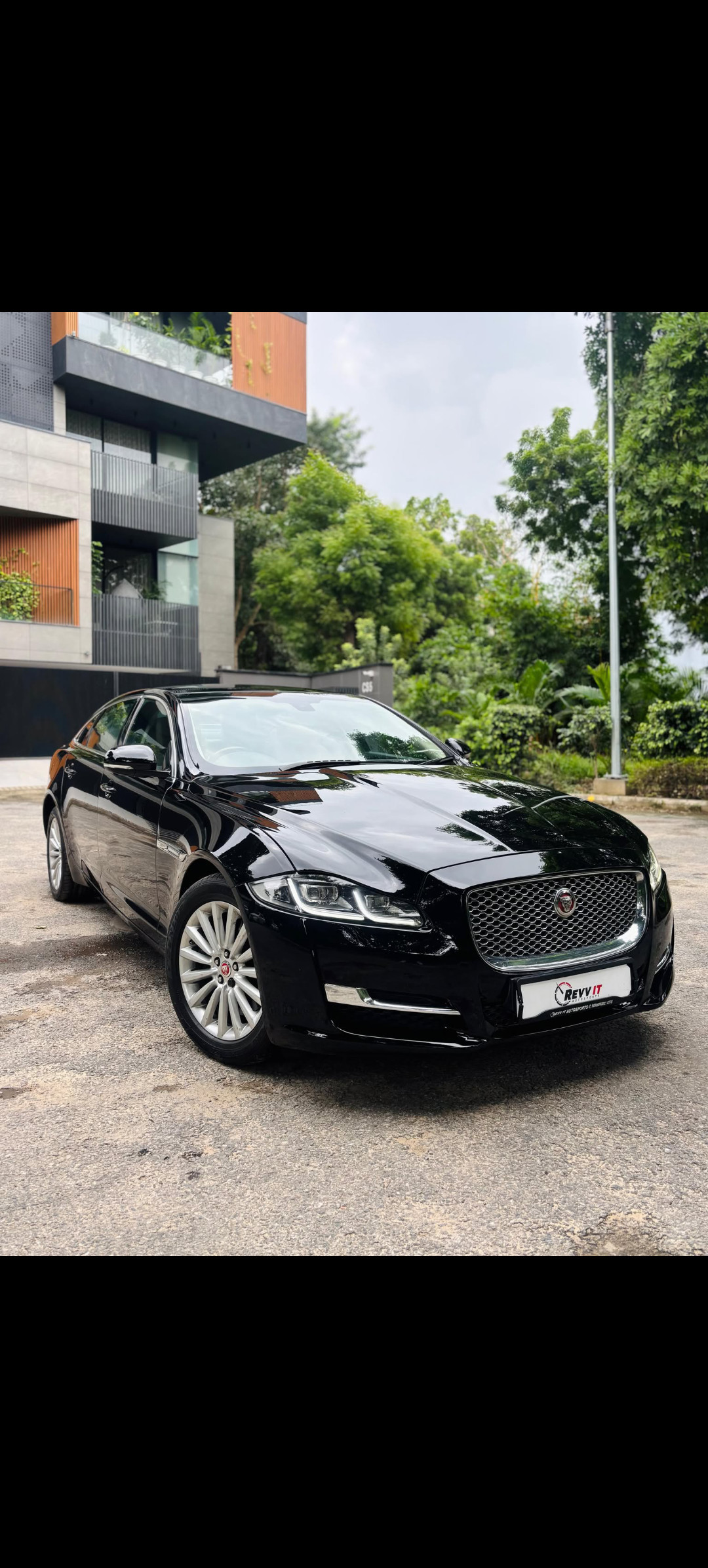 Used 2017 Jaguar XJ 2993 cc Diesel Automatic Car in Gurgaon at ₹31 Lakh - CarDekho