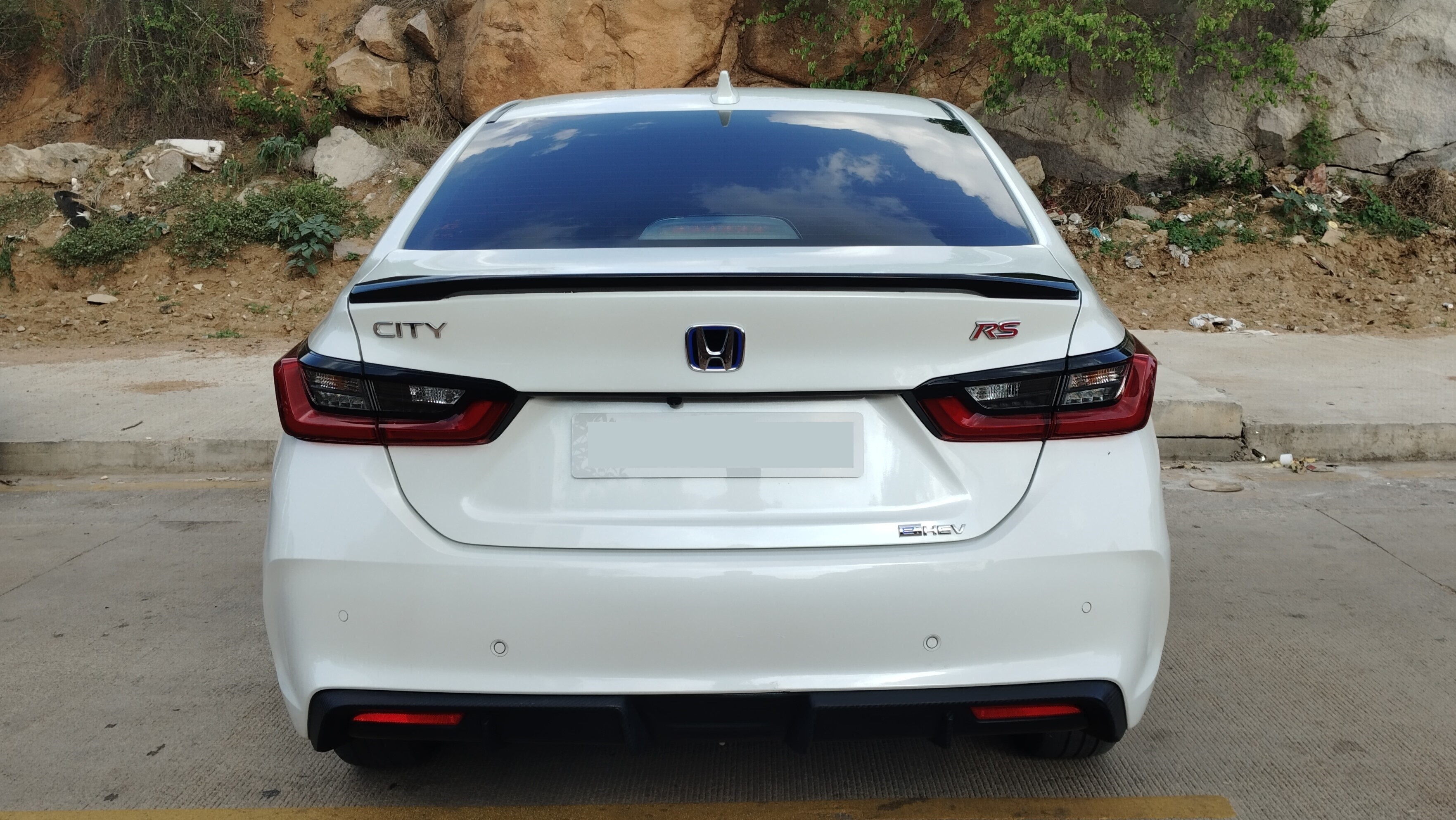 Buy Used Honda City Hybrid ZX CVT of 2024 model @ 20,90,000 INR in Hyderabad - 4953892 ...