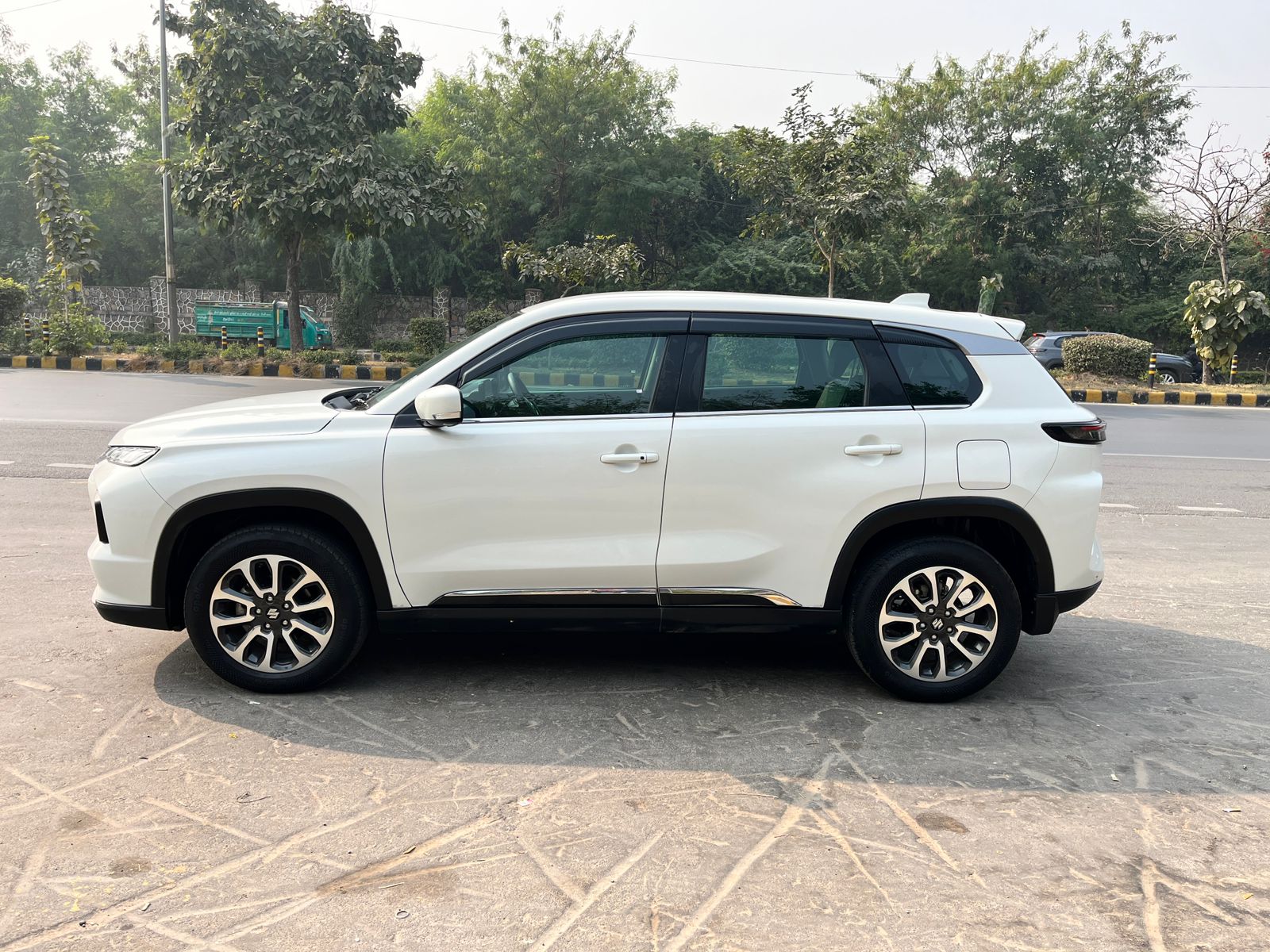 Buy Used Maruti Grand Vitara Zeta AT BSVI of 2023 model @ 12,75,000 INR in Delhi - 4954119 ...