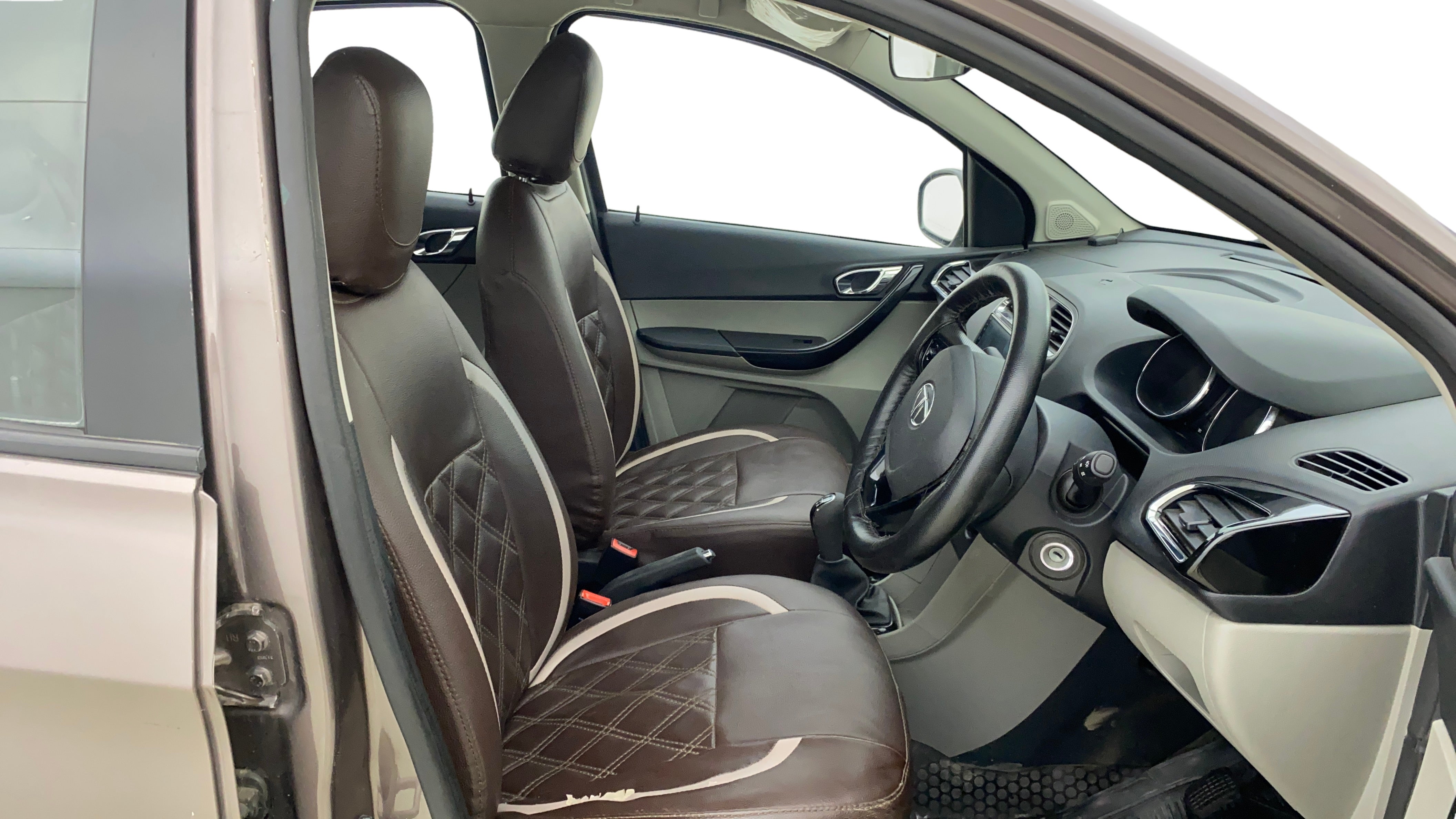 Buy Used Tata Tiago 1.2 Revotron XZ of 2019 model @ 3,59,926 INR in Navi Mumbai - 4954721 ...