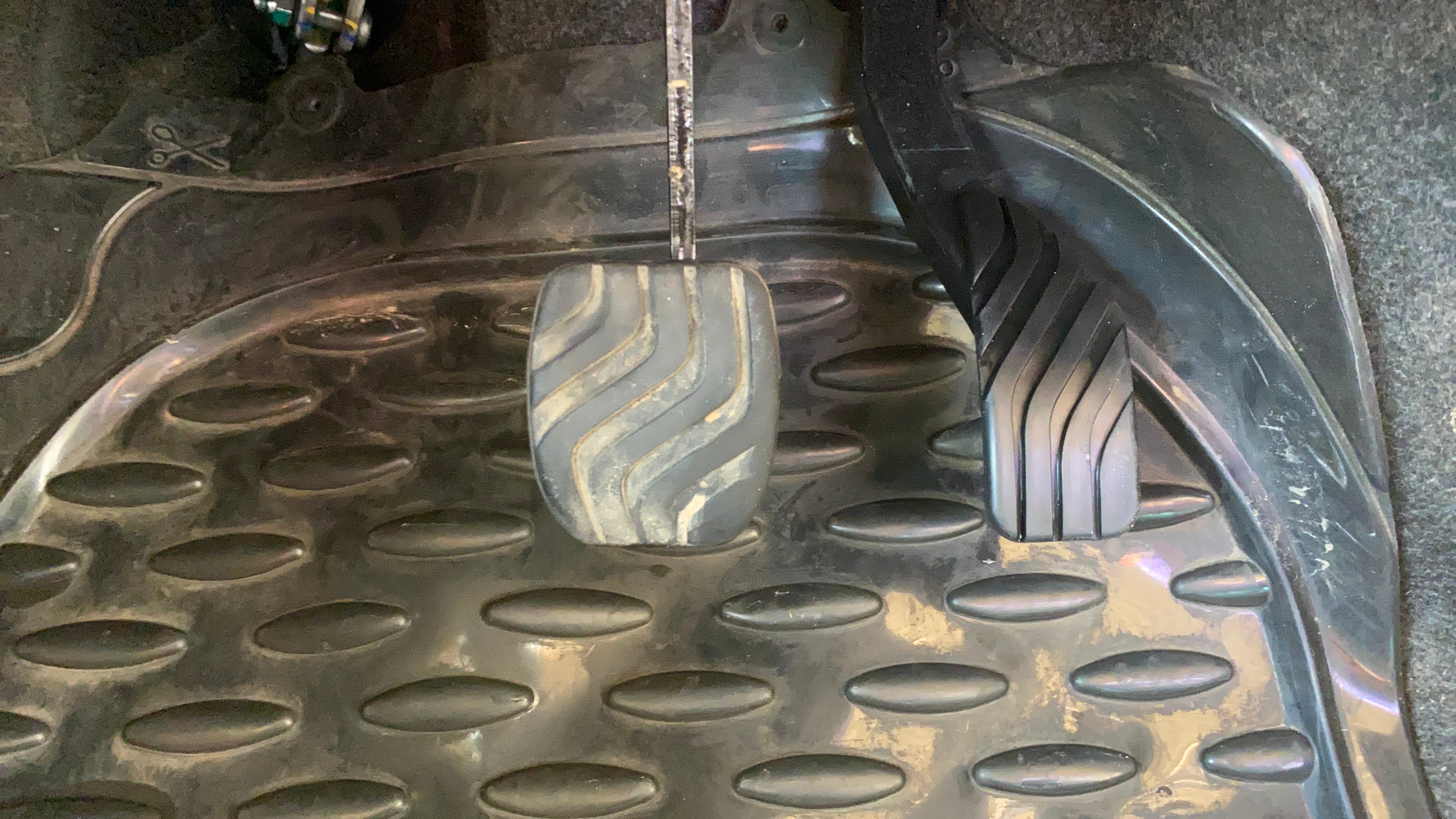 Buy Used Renault KWID 1.0 RXT AMT Opt of 2020 model @ 3,13,510 INR in Ahmedabad - 4958405 ...