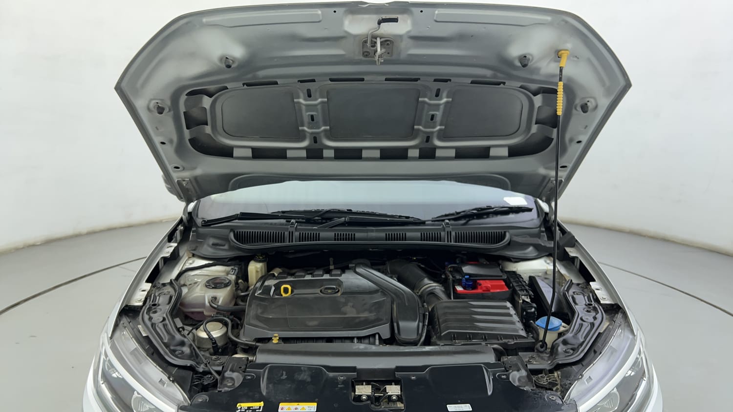 Buy Used Volkswagen Virtus GT Plus DSG ES of 2022 model @ 12,61,775 INR ...