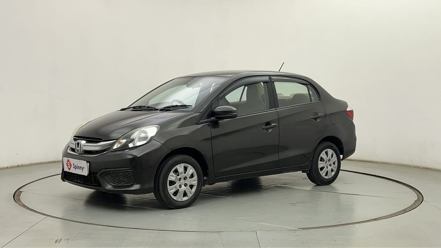 Used 2017 Honda Amaze 2nd Gen 1199 cc Petrol Manual Car in Mumbai at ₹3 ...