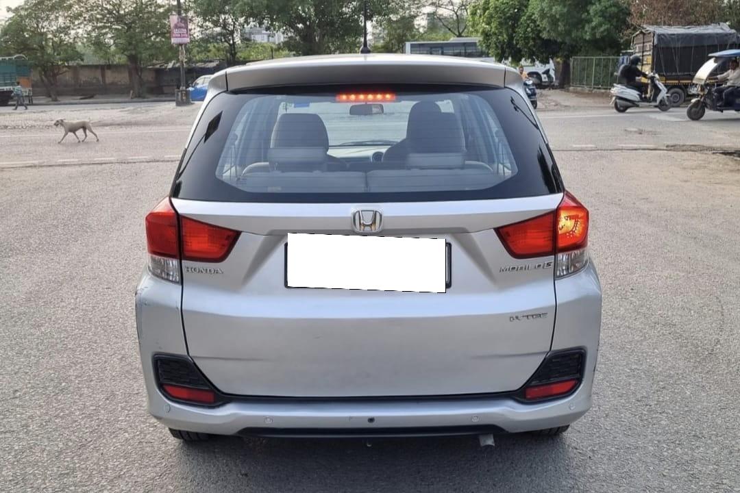 Used 2017 Honda Mobilio 1497 cc Petrol Manual Car in New Delhi at ₹5.49 ...