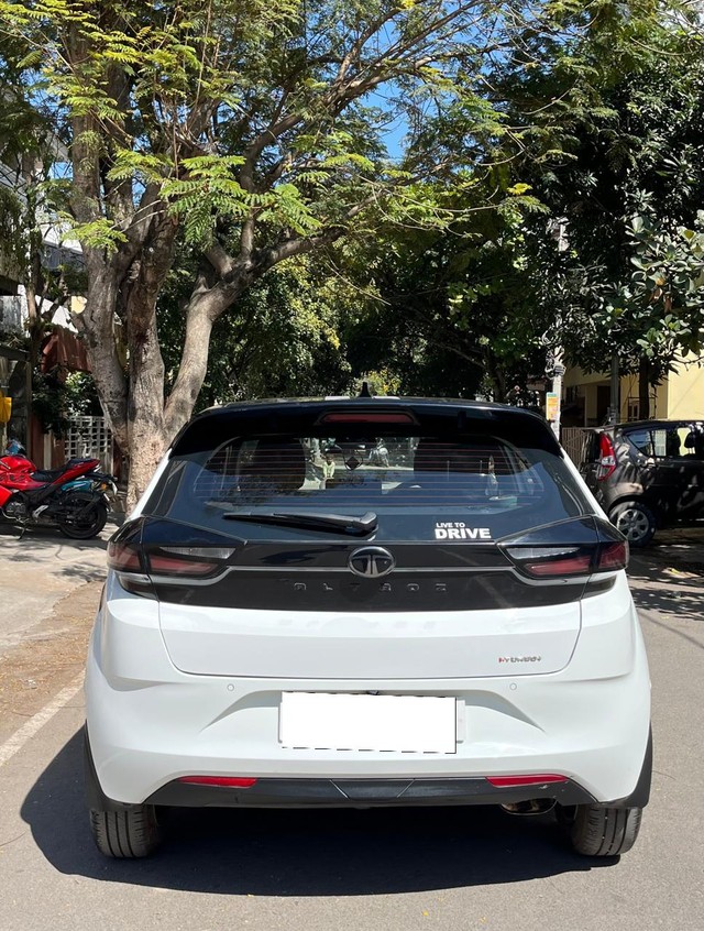 Used 2025 Tata Altroz Racer 1199 cc Petrol Manual Car in Bangalore at ...