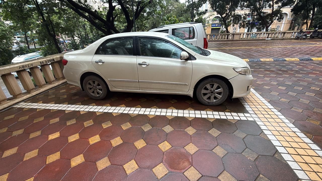 Buy Used Toyota Corolla Altis Diesel D4DG of 2011 model @ 3,99,000 INR ...