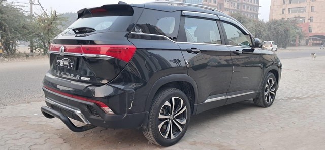 Used 2025 MG Hector Plus 1451 cc Petrol Automatic Car in New Delhi at ...