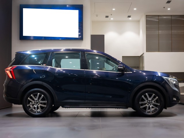 Used 2025 Mahindra XUV700 1999 cc Petrol Automatic Car in Kolkata at ...