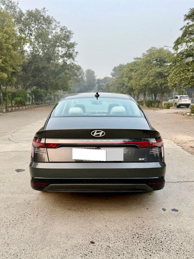 Used 2023 Hyundai Verna 1497 cc Petrol Automatic Car in New Delhi at ...