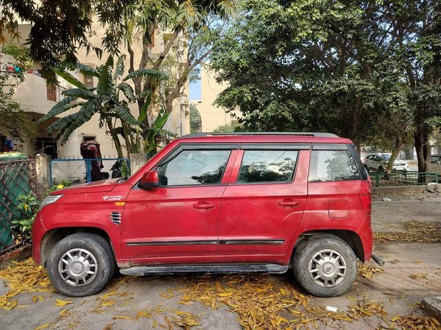 Used 2017 Mahindra TUV 300 Diesel Manual in New Delhi at ₹4.50 Lakh ...