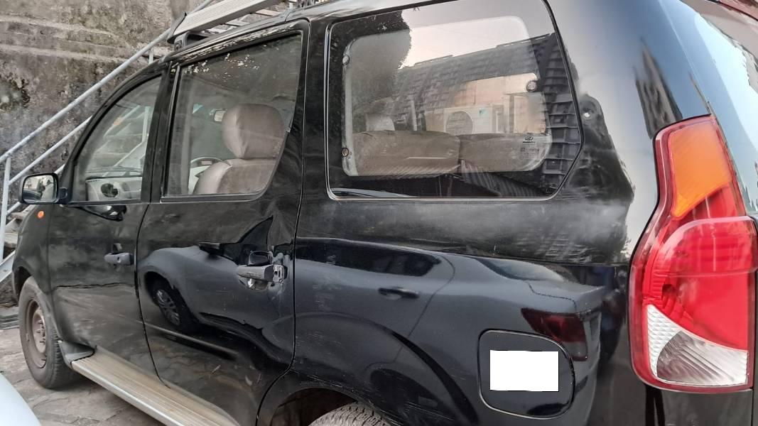 Buy Used Mahindra Xylo D2 of 2010 model @ 1,50,000 INR in Mumbai ...