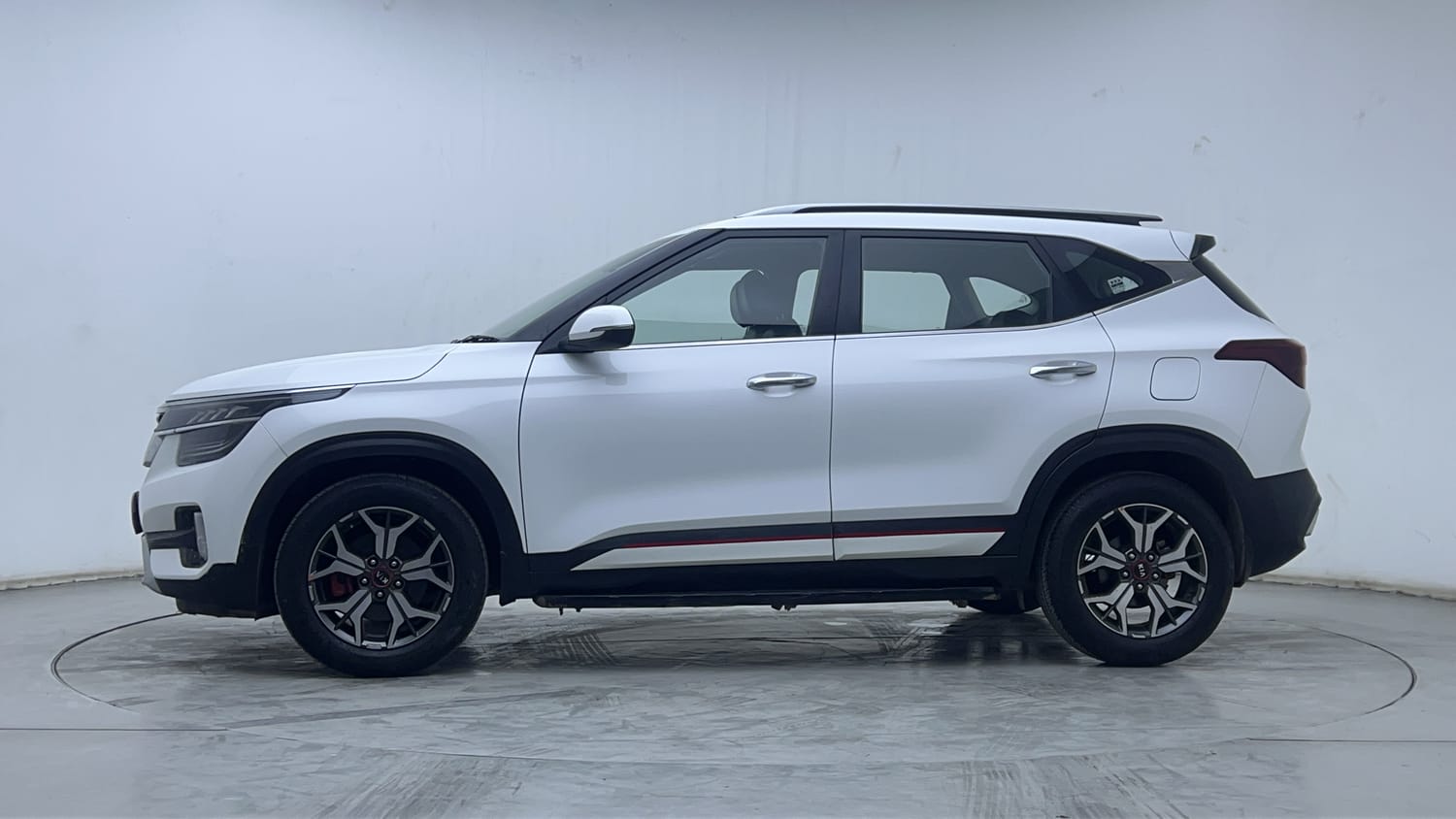 Buy Used Kia Seltos GTX Plus of 2019 model @ 10,96,933 INR in Hyderabad ...