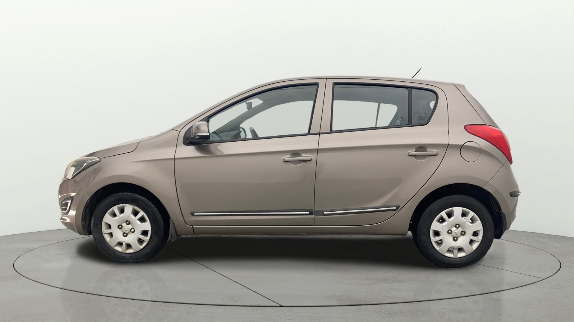 Buy Used Hyundai i20 Magna of 2013 model @ 3,26,284 INR in Chennai ...