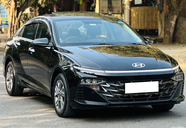 Used 2023 Hyundai Verna 1497 cc Petrol Manual Car in New Delhi at ₹11. ...