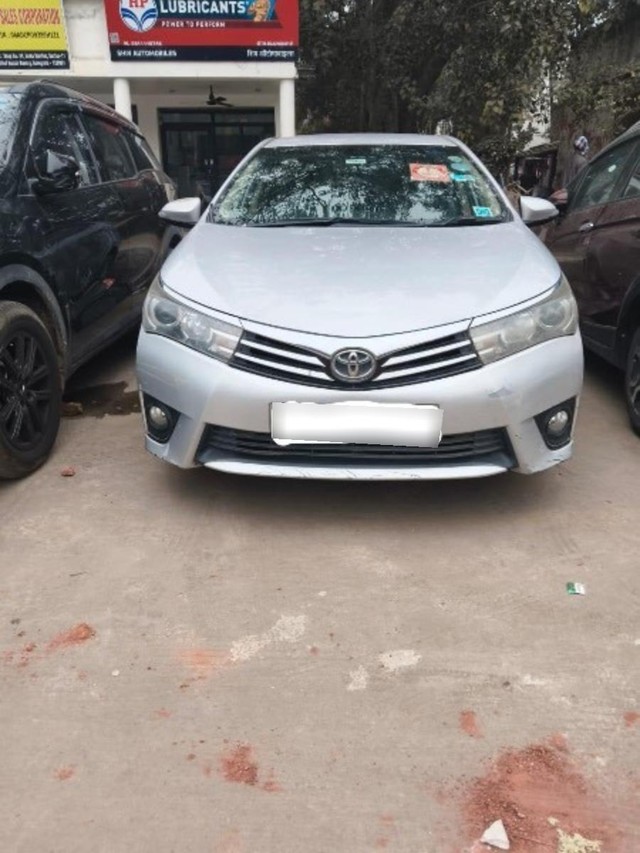 Used 2016 Toyota Corolla Altis Petrol Automatic in Gurgaon at ₹5 Lakh ...