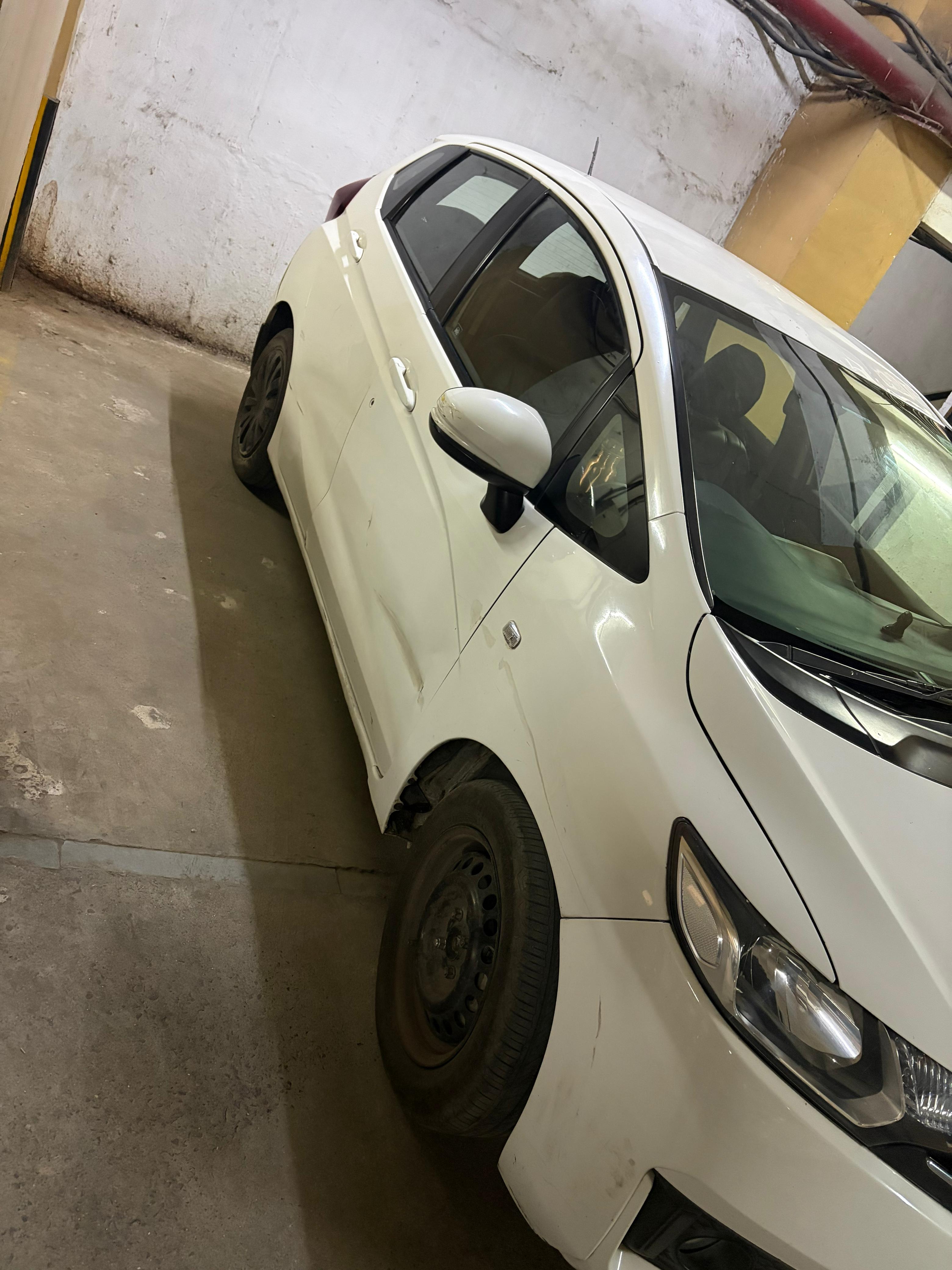 Buy Used Honda Jazz 1.5 SV i DTEC of 2016 model @ 2,95,000 INR in ...