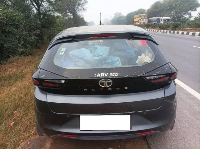 Used 2022 Tata Altroz Diesel Manual in Agra at ₹5.75 Lakh - CarDekho