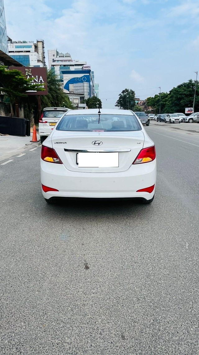 Used 2017 Hyundai Verna 1591 cc Petrol Automatic Car in New Delhi at ₹6 ...