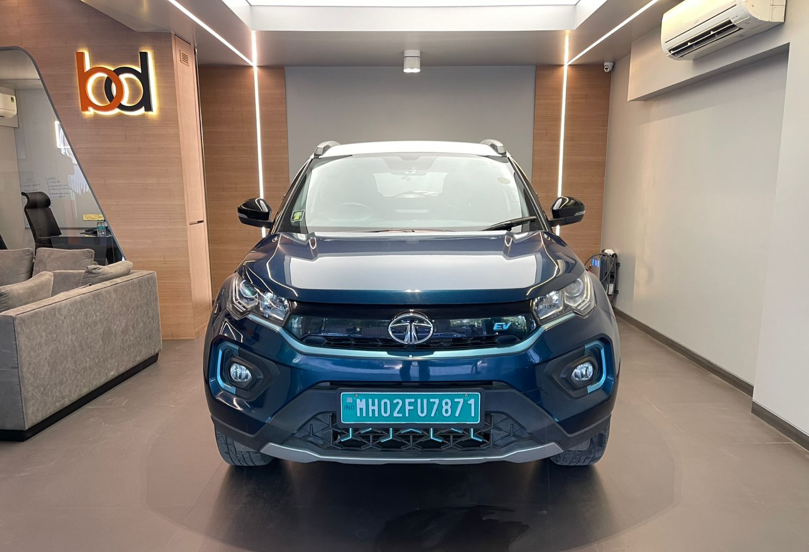 Used 2022 Tata Nexon EV Max Electric Automatic Car in Mumbai at ₹7.90 ...