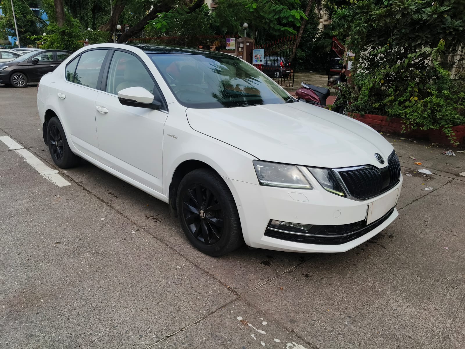 Used 2018 Skoda Octavia 1798 cc Petrol Automatic Car in Mumbai at ₹11. ...