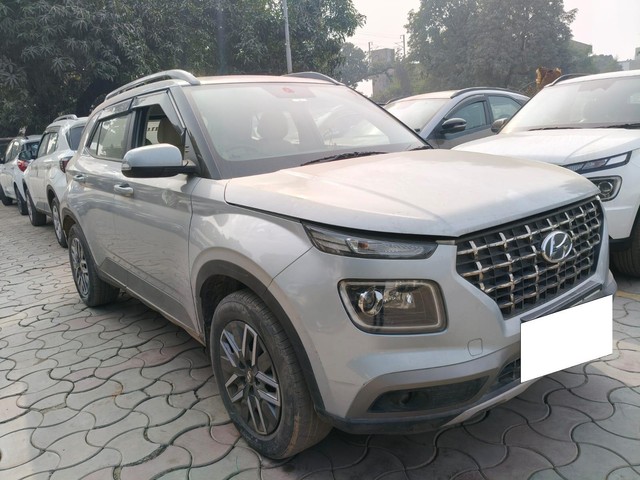 Used 2021 Hyundai Venue 1493 cc Diesel Manual Car in Lucknow at ₹8.25 ...