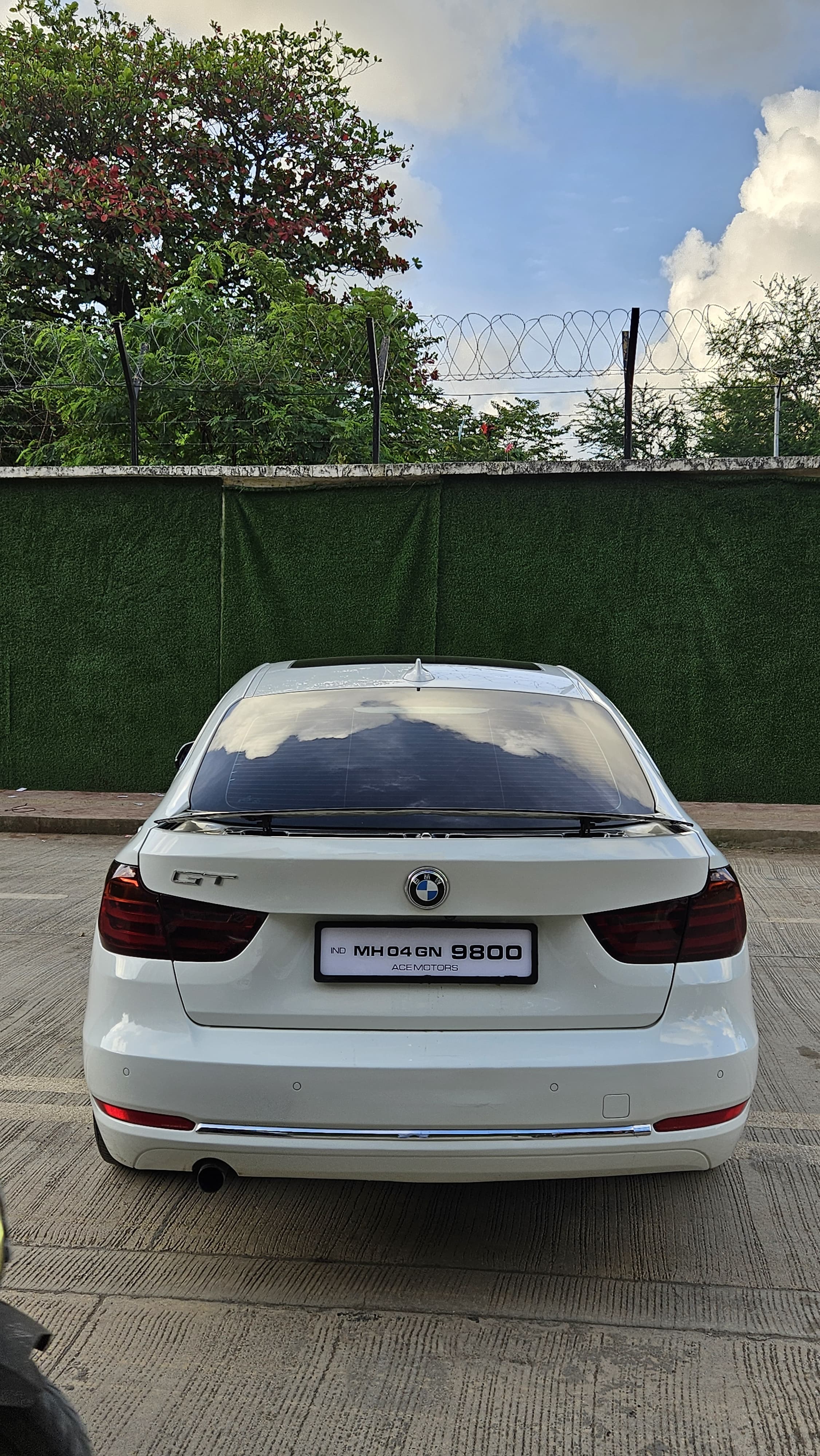 Buy Used BMW 3 Series GT 320d Luxury Line of 2014 model @ 15,31,000 INR in Mumbai - 5052542 ...