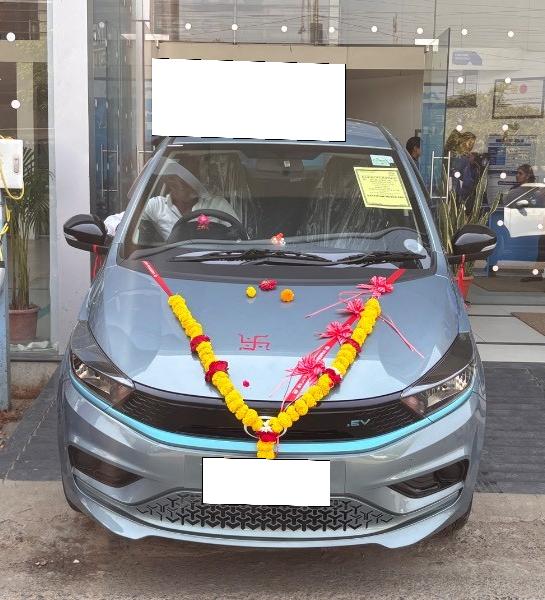 Buy Used Tata Tiago EV XT LR of 2025 model @ 9,50,000 INR in Bhopal - 5052572 - ZigWheels.com