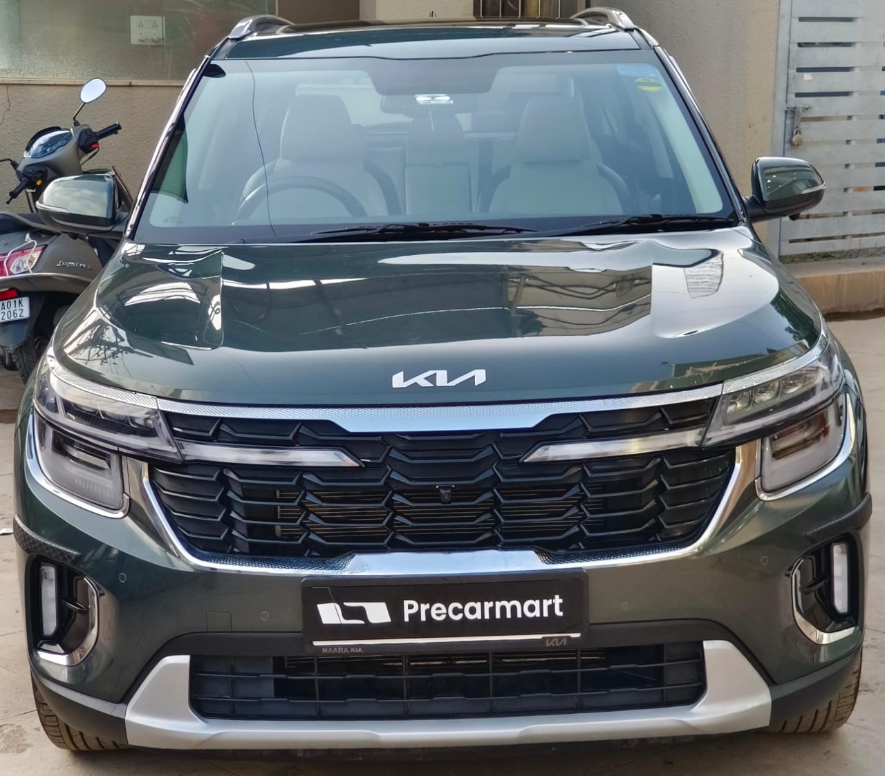 Buy Used Kia Seltos HTX IVT of 2023 model @ 16,25,000 INR in Bangalore ...