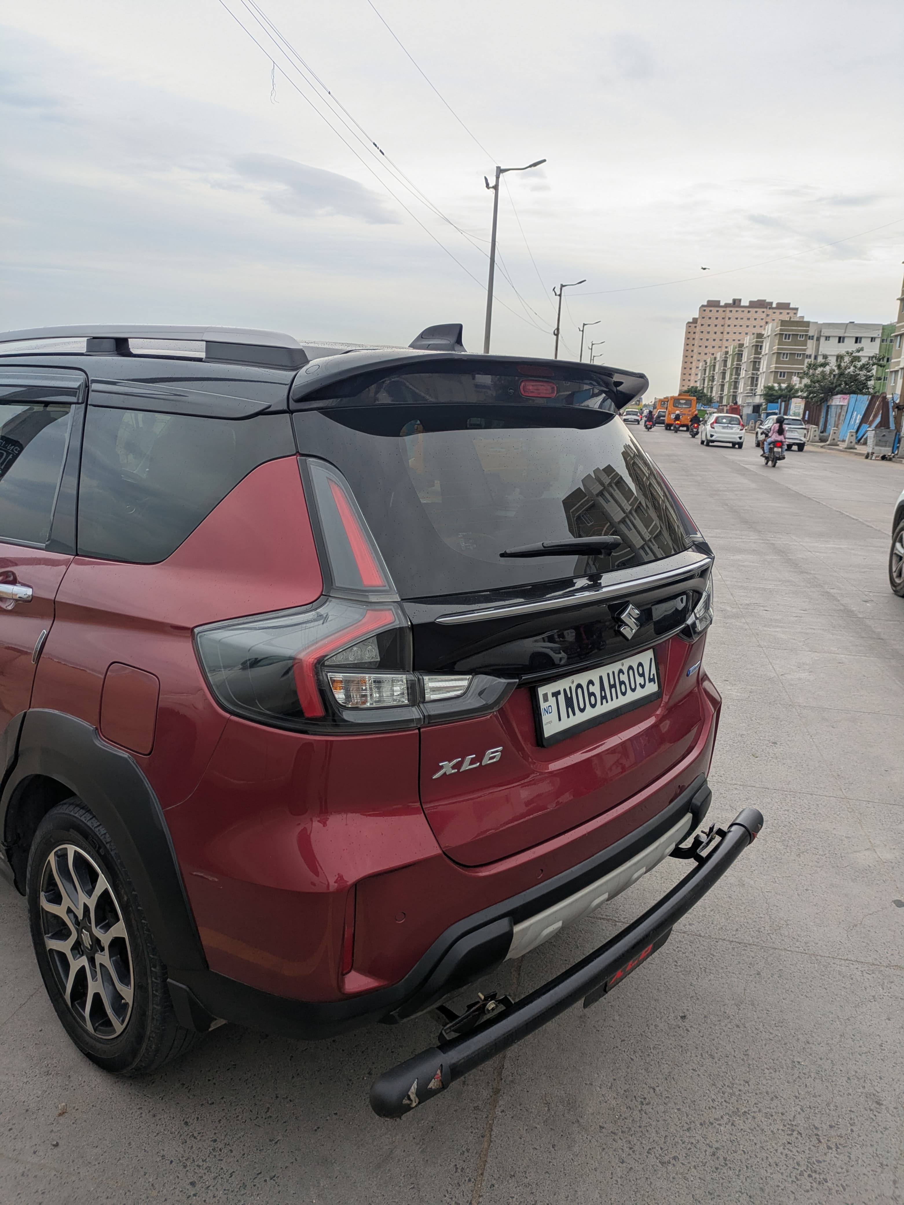 Buy Used Maruti XL6 Alpha Plus AT Dual Tone of 2023 model @ 13,95,000 ...