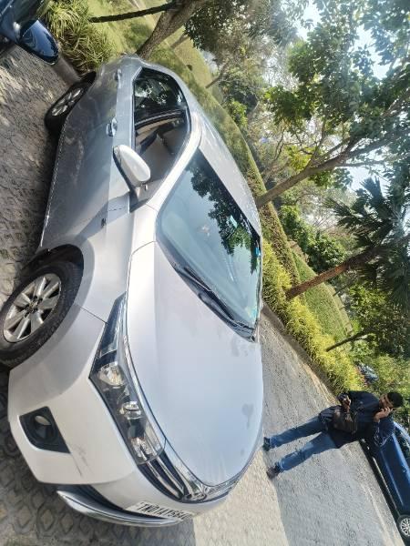 Buy Used Toyota Corolla Altis G MT of 2015 model @ 4,50,000 INR in ...