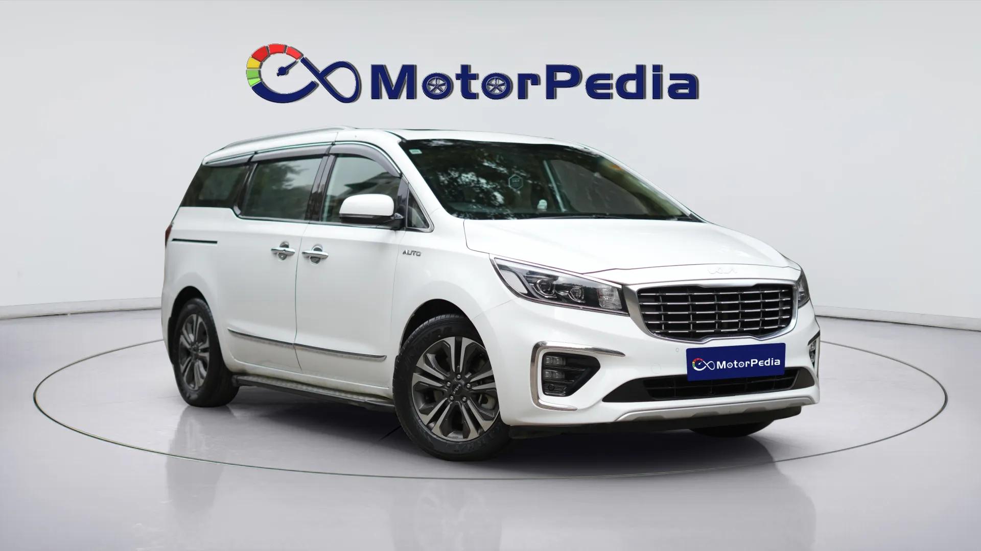 Buy Used Kia Carnival Limousine Plus of 2023 model @ 35,00,000 INR in ...