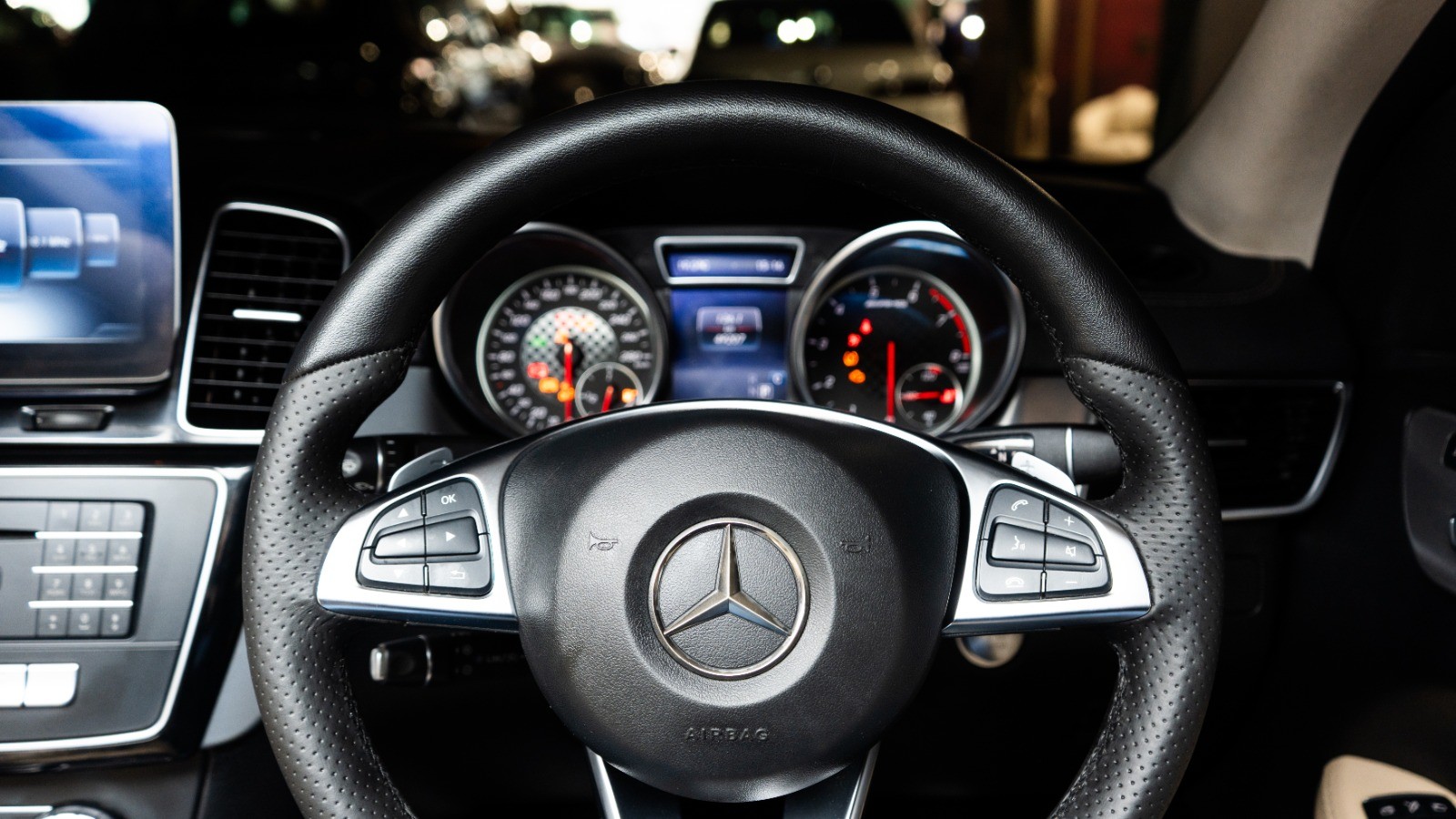 Buy Used Mercedes-Benz GLE 43 AMG Coupe of 2019 model @ 43,00,000 INR ...