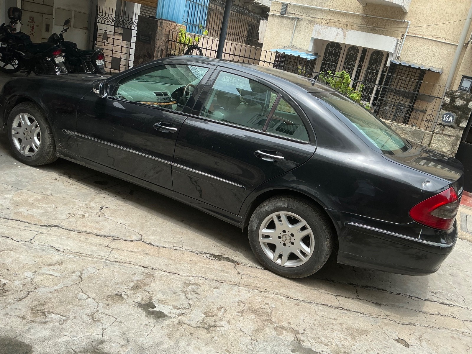 Buy Used Mercedes-Benz E-Class 200 Kompressor Classic of 2007 model @ 5,00,000 INR in Chennai ...