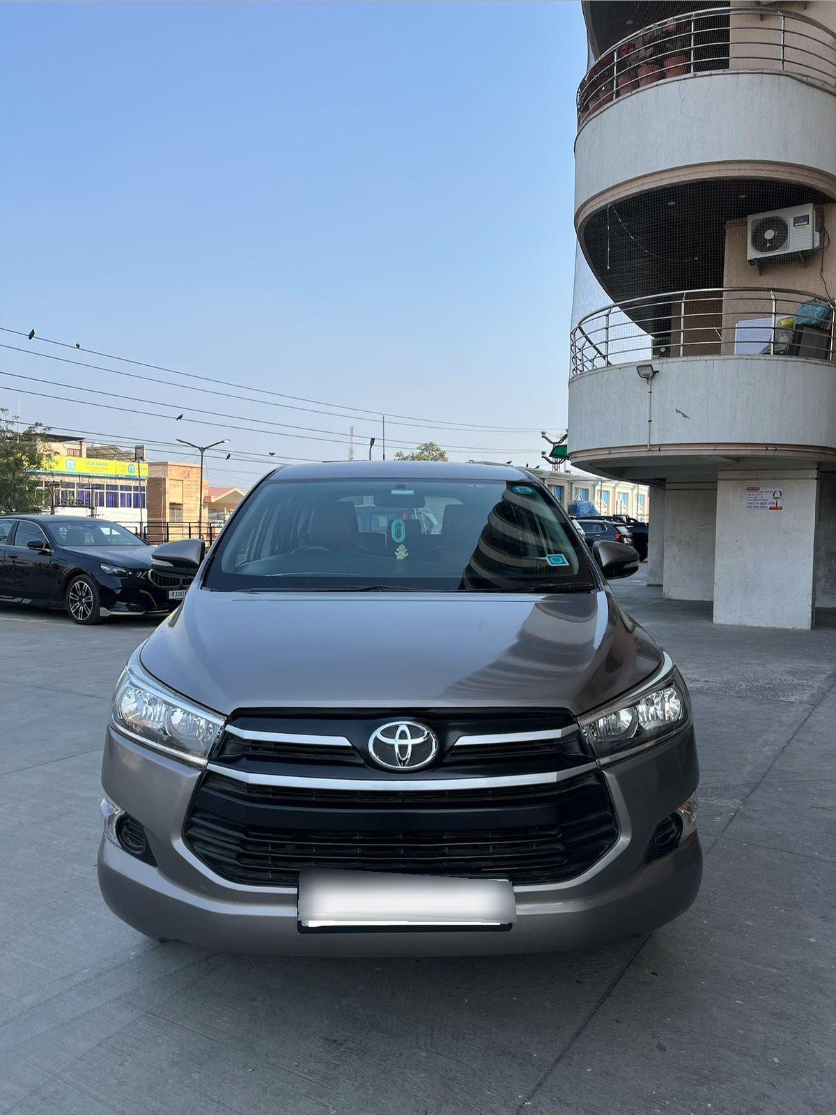 Used 2017 Toyota Innova Crysta Diesel Manual in Jodhpur at ₹13.50 Lakh ...