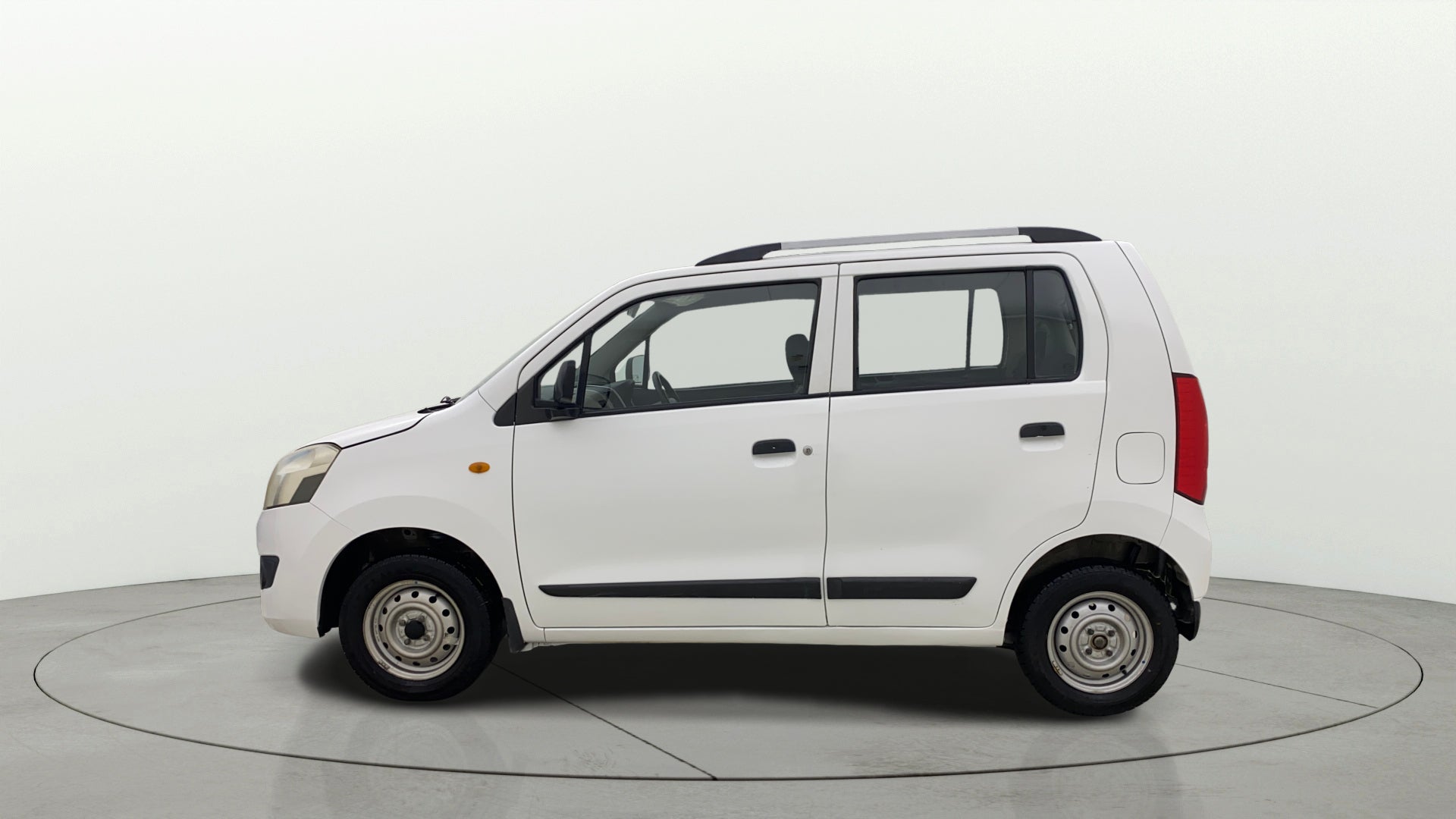 Buy Used Maruti Wagon R LXI BS IV of 2014 model @ 2,55,478 INR in ...
