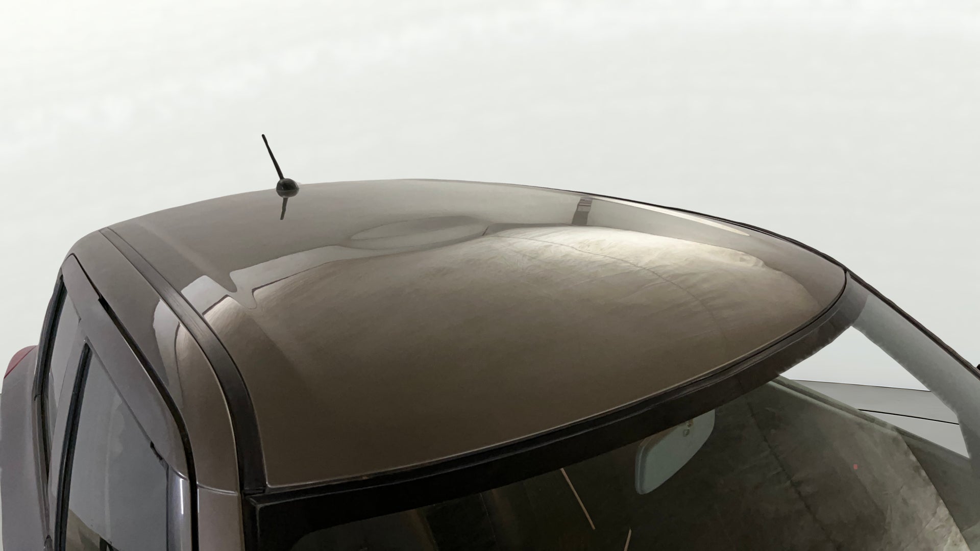 Buy Used Maruti Swift LXI of 2019 model @ 3,83,566 INR in Delhi ...