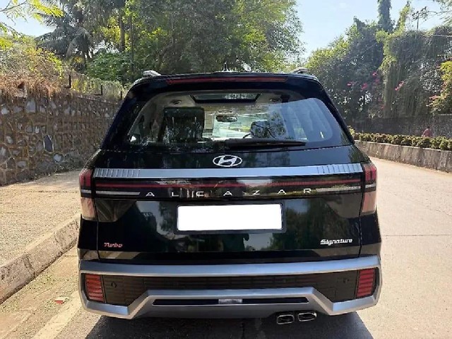 Used 2024 Hyundai Alcazar 1482 cc Petrol Automatic Car in Mumbai at ₹21 ...