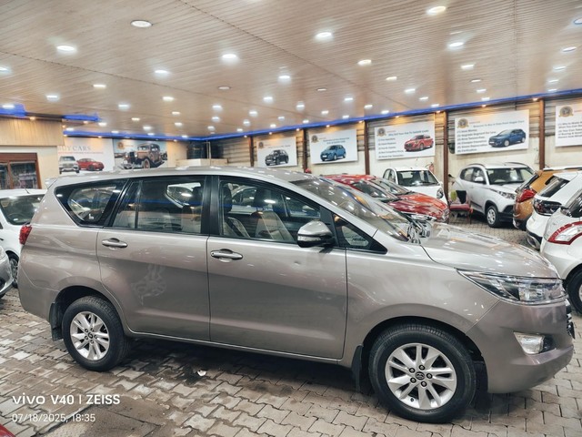 Used 2017 Toyota Innova Crysta 2755 cc Diesel Automatic Car in ...