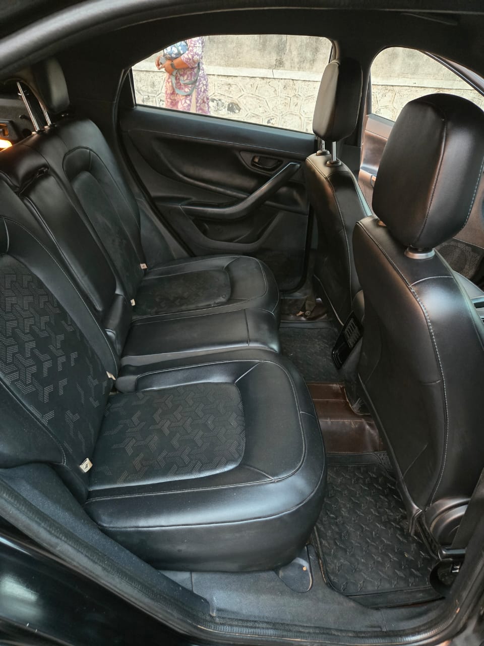 Buy Used Tata Nexon EV XZ Plus Dark Edition of 2022 model @ 8,49,000 ...