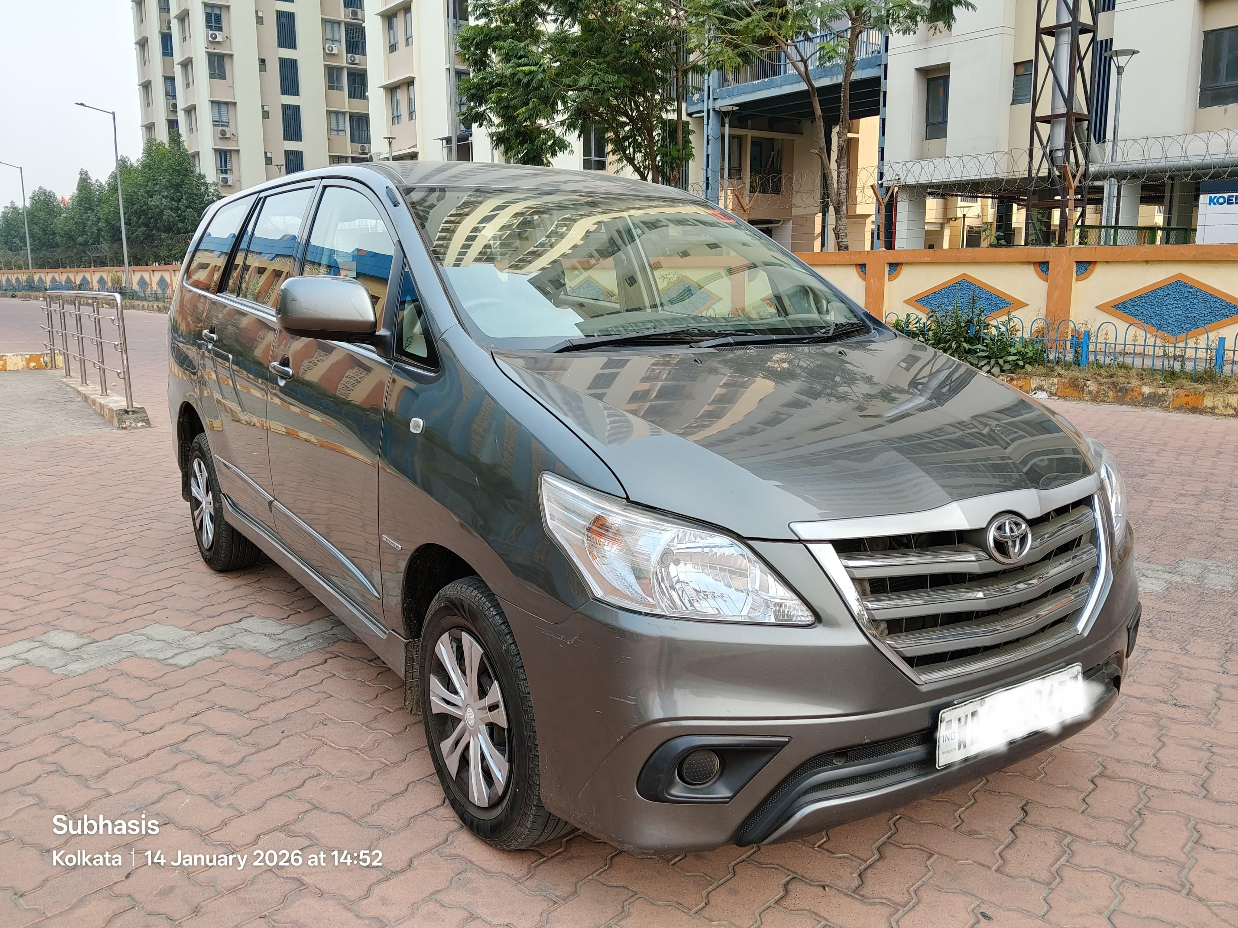 Used 2014 Toyota Innova 2494 cc Diesel Manual Car in Kolkata at ₹7.81 ...