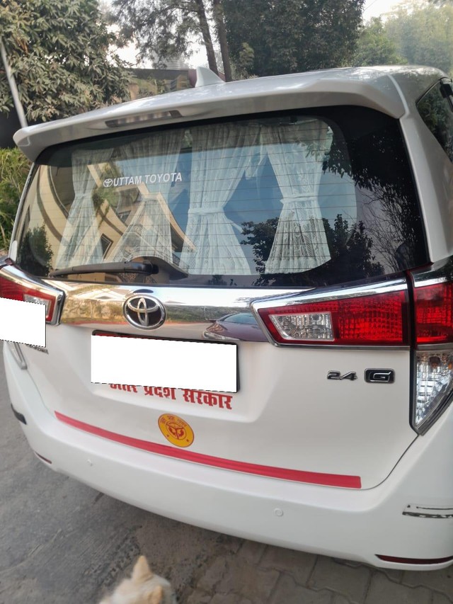 Used 2018 Toyota Innova Crysta Diesel Manual in Greater Noida at ₹14 ...